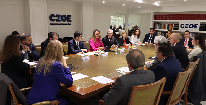 Investment Office Meets Major Spanish Companies at A Roundtable